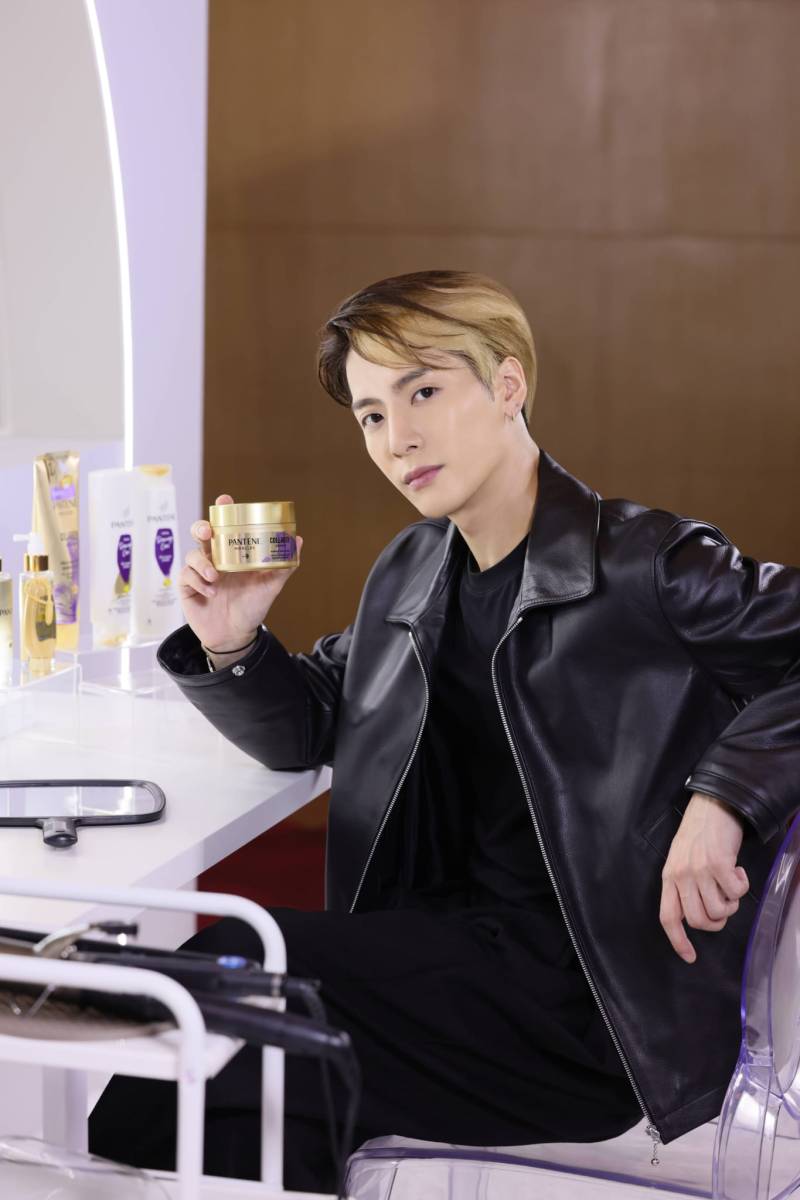 Jackson Wang reveals type of “beautiful hair”, sharing special moments ...