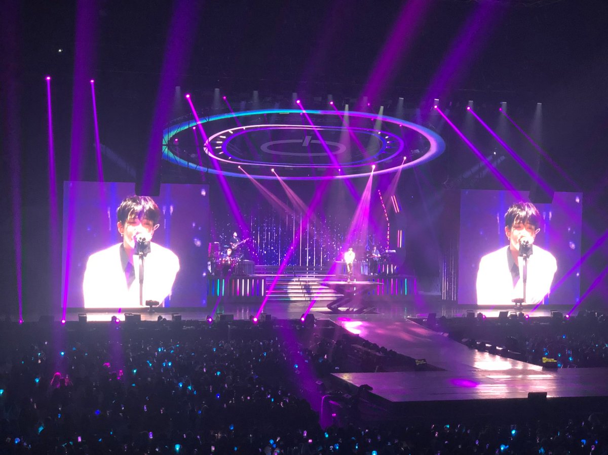 Bomb Show from Treasure at 2024 TREASURE RELAY TOUR [REBOOT] IN JAKARTA ...