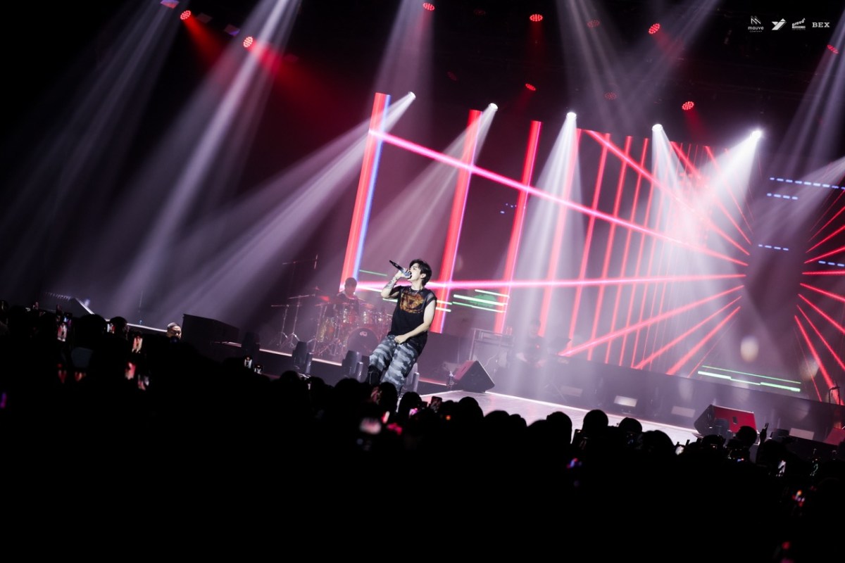 Top-tier artist, JUNNY, delivers a spectacular show in “2024 JUNNY TOUR ...